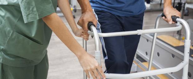 Wie erfolgt die Mobilisation nach einer Beckenringfraktur?