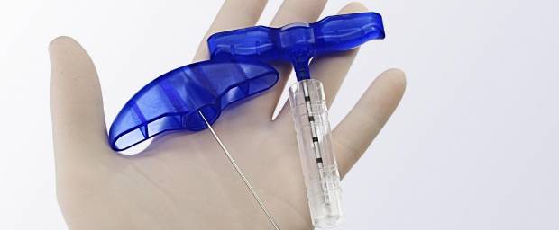 Knochenmarkpunktion » Gründe, Ablauf & Komplikationen